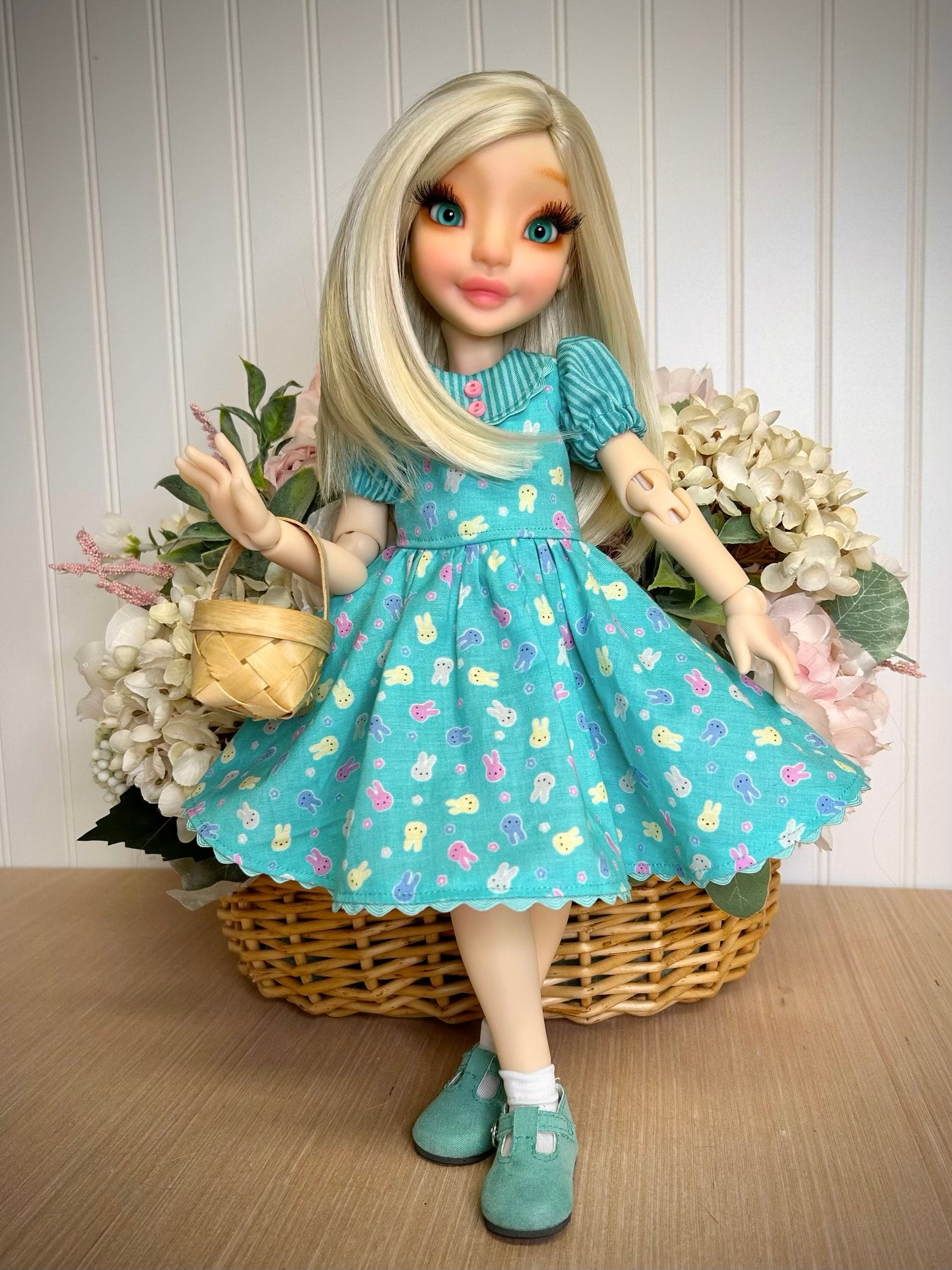 Ava Full Set in Almond Milk Resin | Anderson Art Dolls